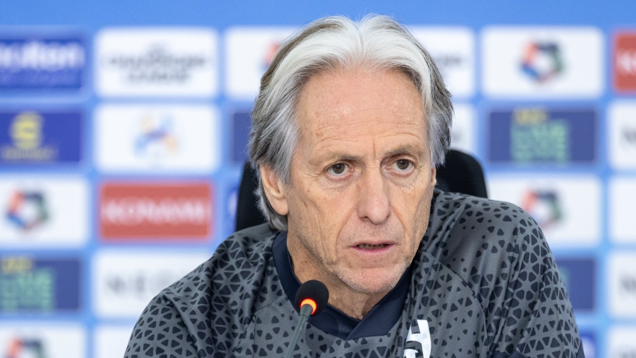 De olho na seleção, Jorge Jesus revela que assiste todos os jogos do Brasil