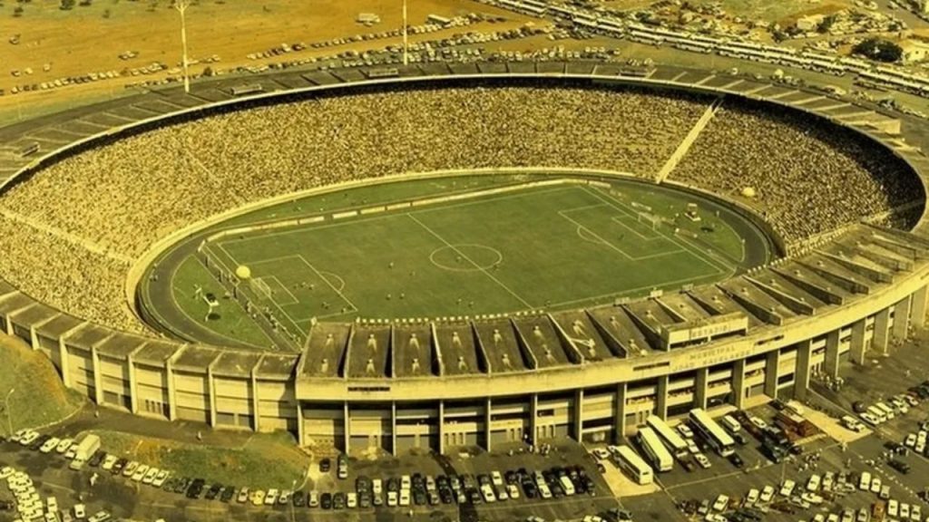 Parque do Sabiá: o estádio que se tornou símbolo do futebol brasileiro ...
